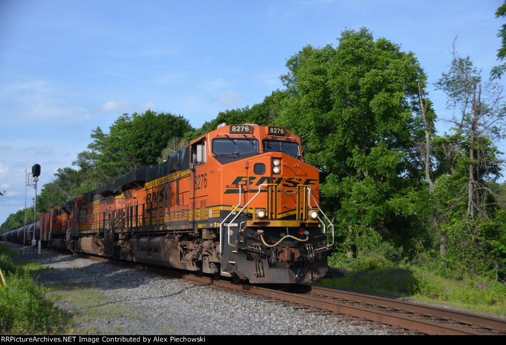 BNSF 8276